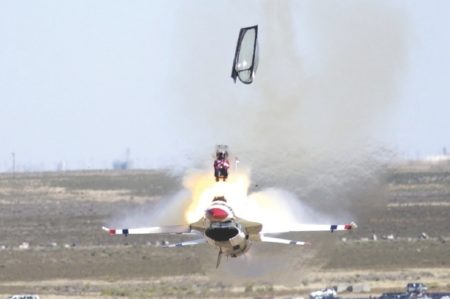 Ejection seats explained – How It Works