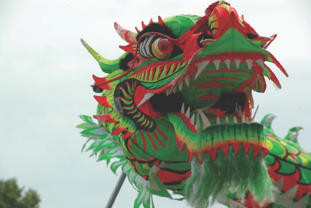 Why do Chinese dragons resemble snakes? – How It Works