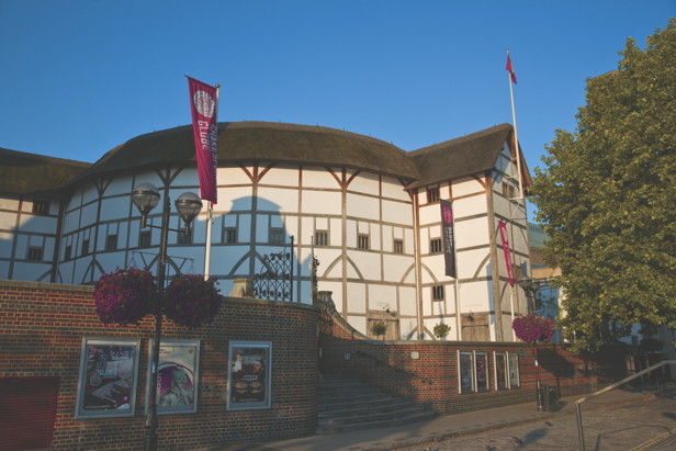 Everything you need to know about… the Globe Theatre – How It Works
