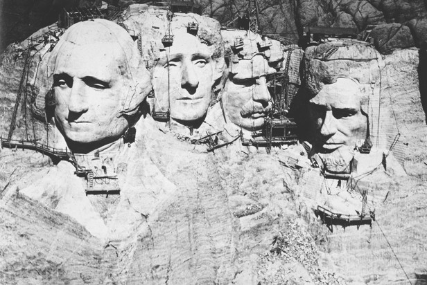 How were the Mount Rushmore presidents sculpted out? – How It Works